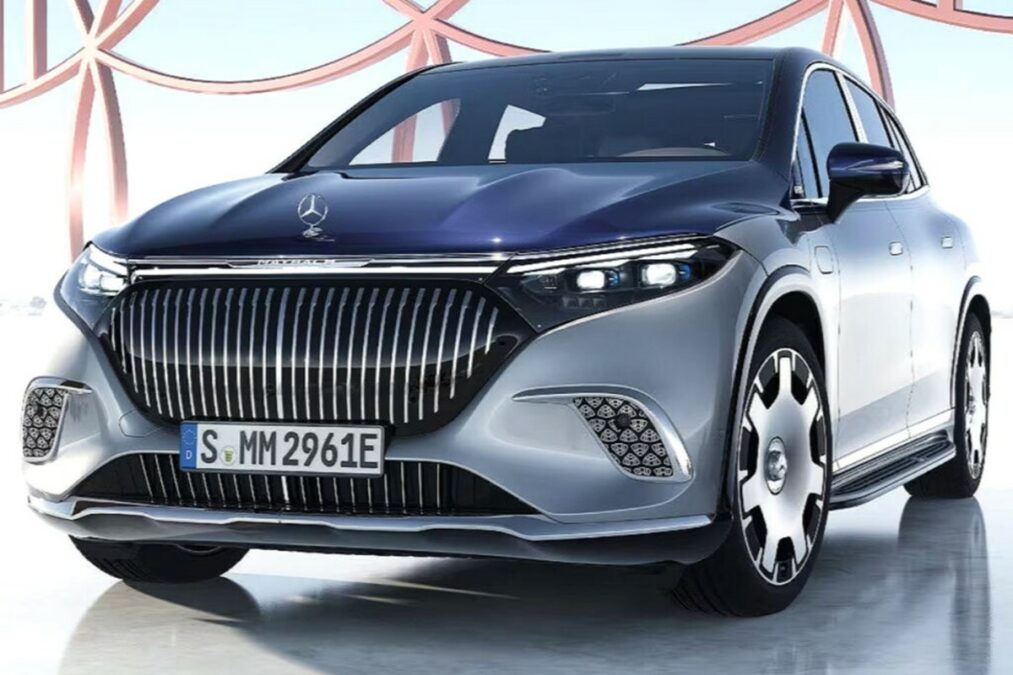 "SUV 맞아?! 마이바흐는 SUV도 다르네" 마이바흐 EQS 680 출시