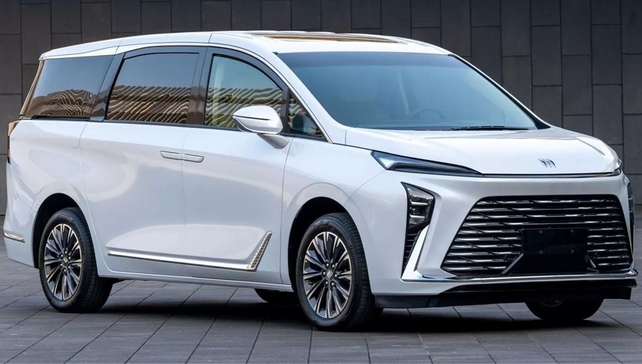 "렉서스 감성에 카니발의 가성비까지! 미국 미니밴 뷰익 GL8"